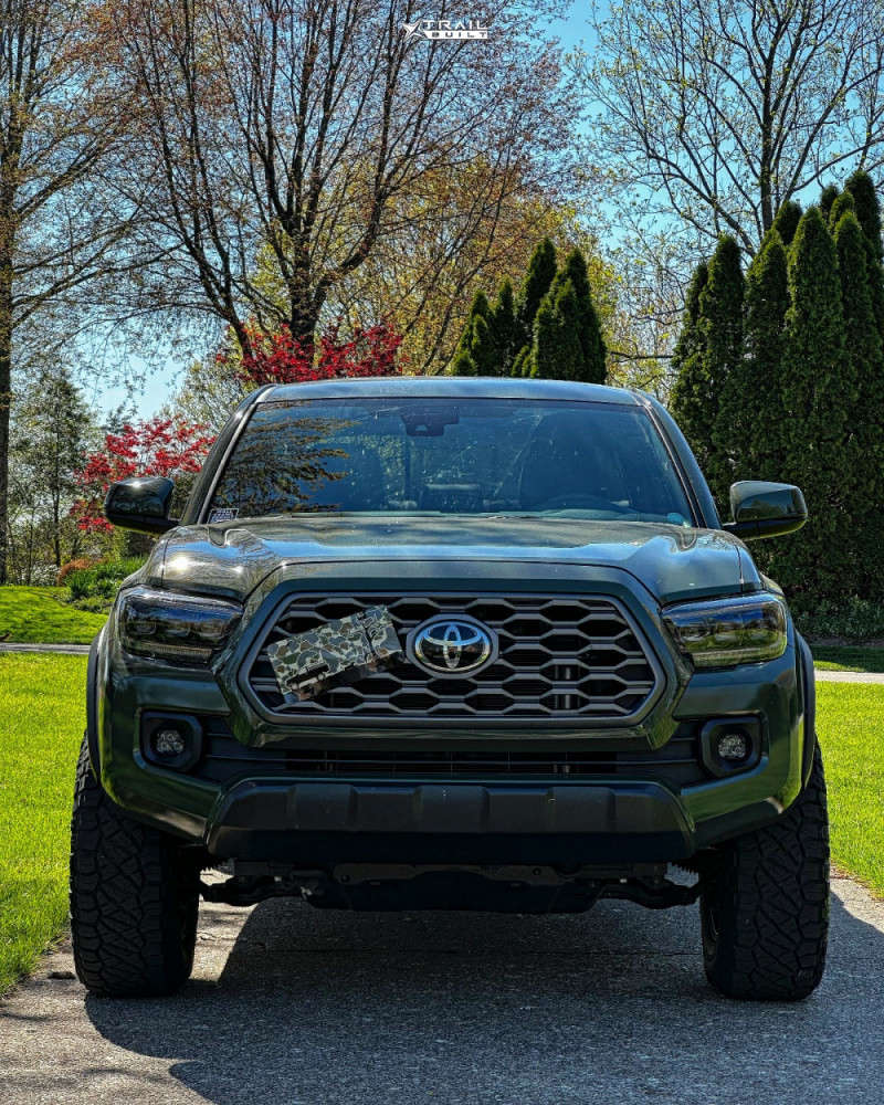 2022 Toyota Tacoma Wheel Offset Aggressive > 1" Outside Fender Stock ...