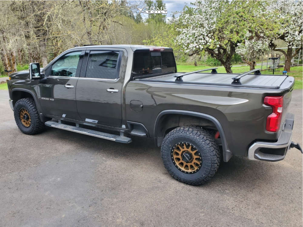 2023 Chevrolet Silverado 2500 HD Wheel Offset Aggressive > 1" Outside ...