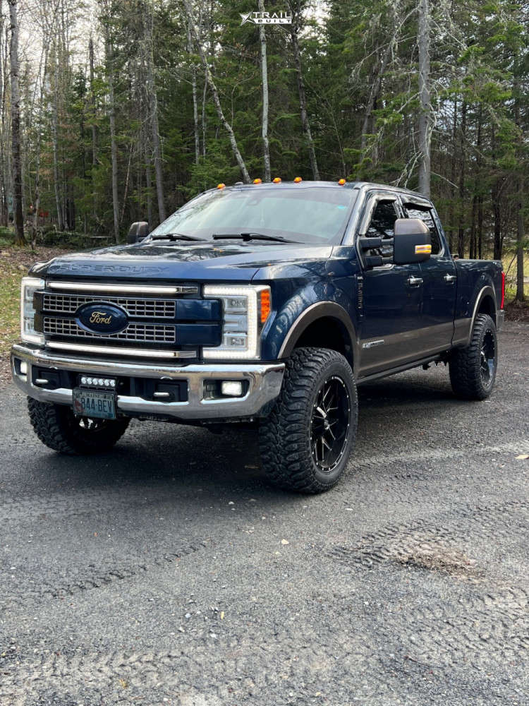 2017 Ford F-250 Super Duty Wheel Offset Aggressive > 1" Outside Fender ...