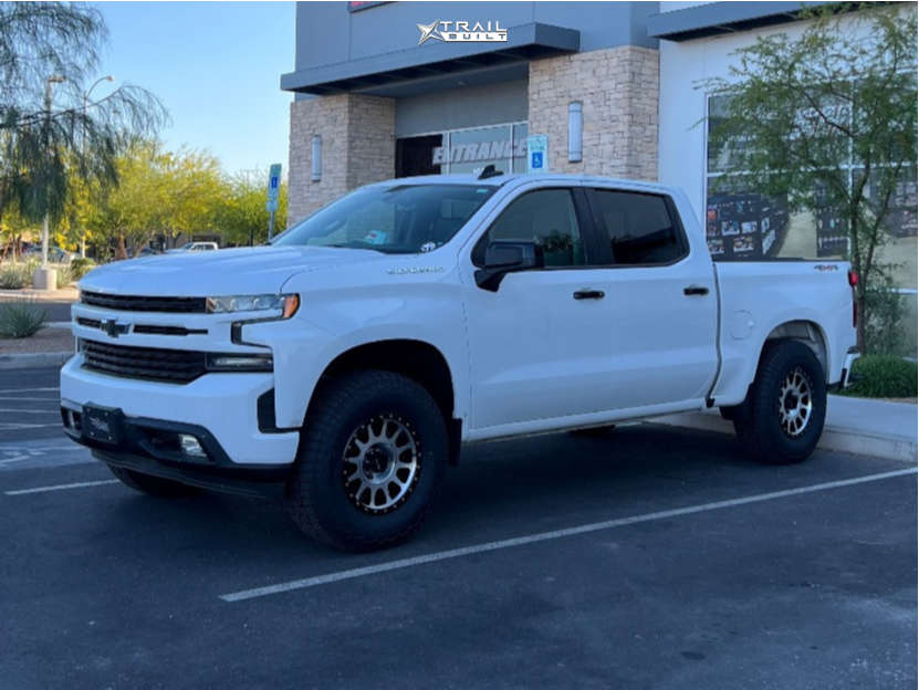 2019 Chevrolet Silverado 1500 Wheel Offset Aggressive > 1" Outside ...