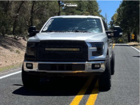 2017 Ford F-150 Wheel Offset Super Aggressive 3"-5" Leveling Kit ...