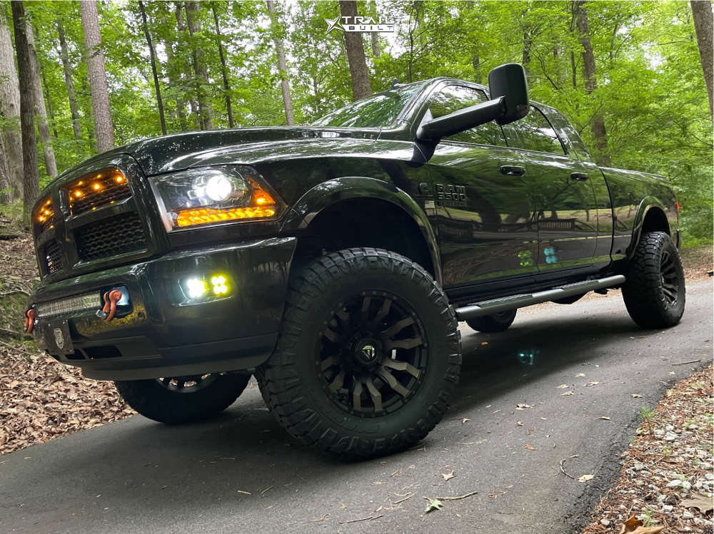 2017 Ram 3500 Wheel Offset Aggressive > 1" Outside Fender Leveling Kit ...