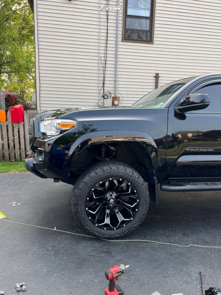 2020 Toyota Tacoma Wheel Offset Aggressive > 1" Outside Fender ...