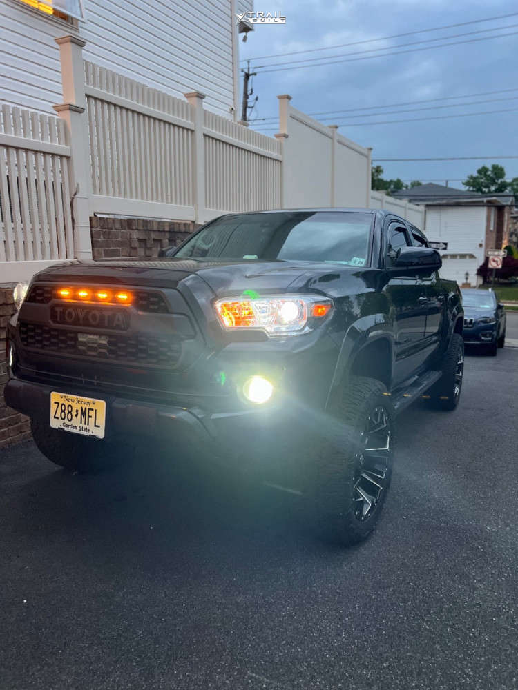 2020 Toyota Tacoma Wheel Offset Aggressive > 1" Outside Fender ...