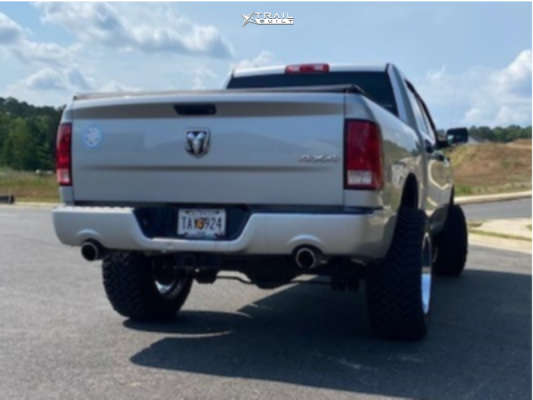 2015 Ram 1500 Wheel Offset Aggressive > 1" Outside Fender Suspension ...