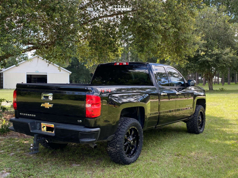 2019 Chevrolet Silverado 1500 Wheel Offset Aggressive > 1" Outside ...