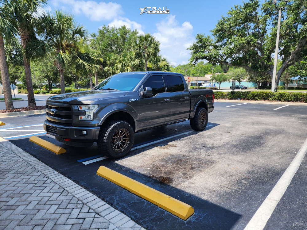 2015 Ford F-150 Wheel Offset Aggressive > 1" Outside Fender Leveling ...