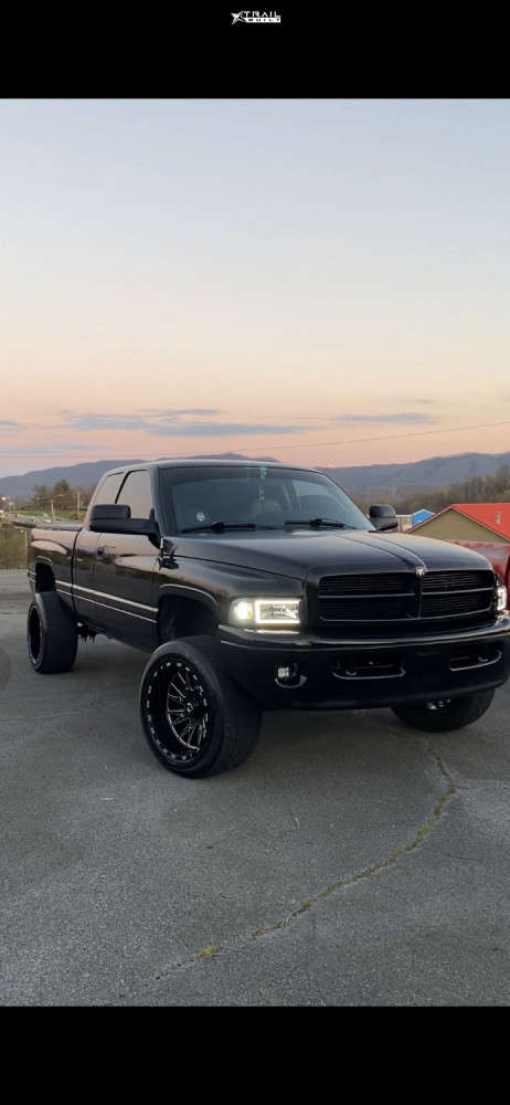 1999 Dodge Ram 1500 Wheel Offset Super Aggressive 3"-5" Suspension Lift ...
