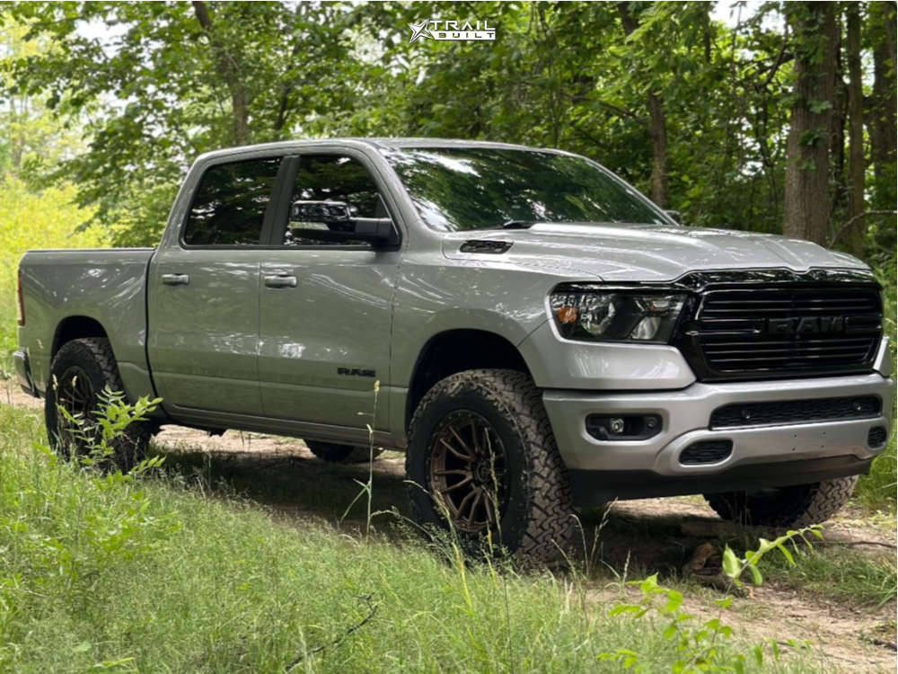 2021 Ram 1500 Wheel Offset Aggressive > 1" Outside Fender Leveling Kit ...