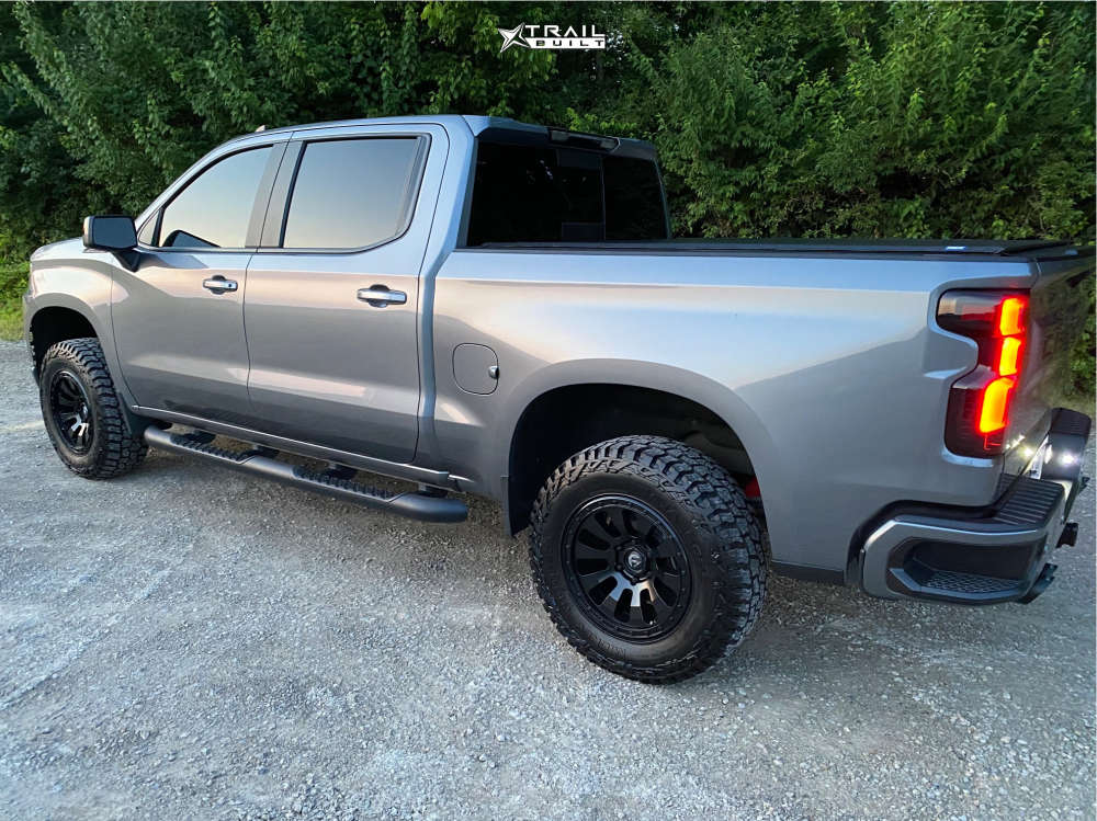 2020 Chevrolet Silverado 1500 Wheel Offset Slightly Aggressive Leveling ...