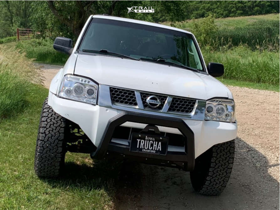 2004 Nissan Frontier Wheel Offset Aggressive > 1" Outside Fender Stock ...