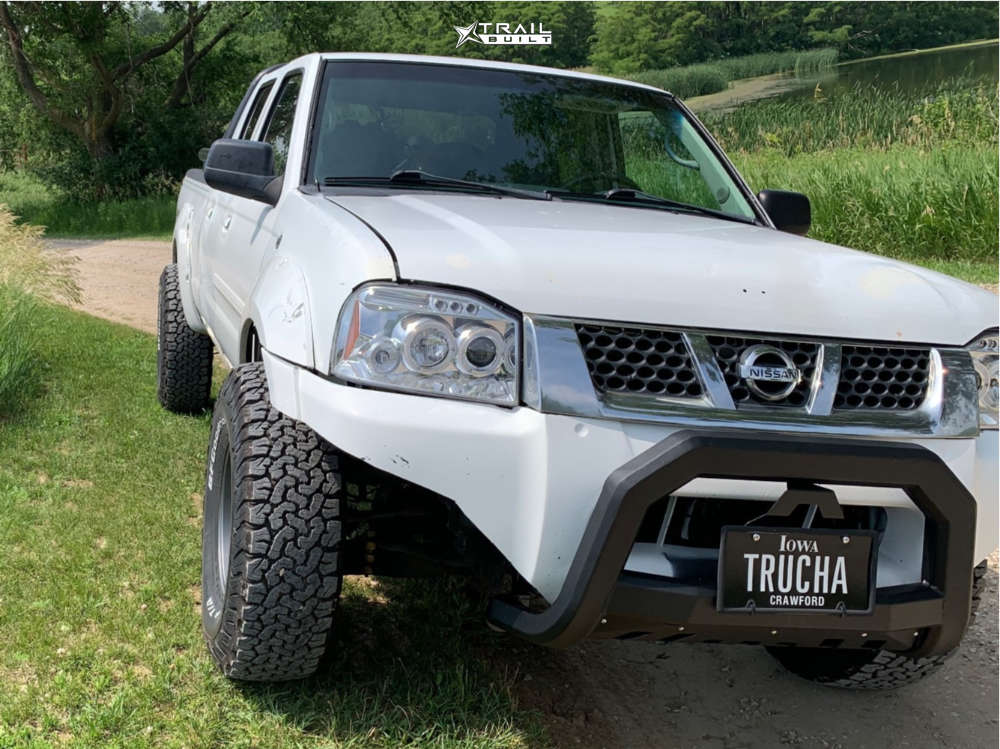 2004 Nissan Frontier Wheel Offset Aggressive > 1" Outside Fender Stock ...