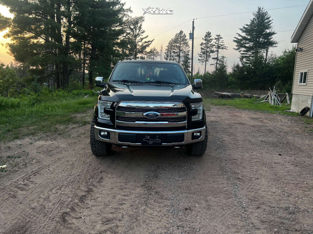 2016 Ford F-150 Wheel Offset Aggressive > 1" Outside Fender Stock ...