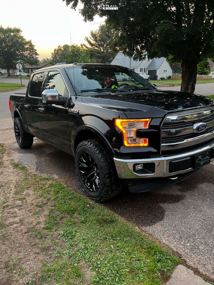 2016 Ford F-150 Wheel Offset Aggressive > 1" Outside Fender Stock ...