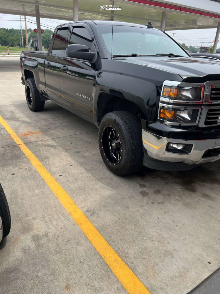 2015 Chevrolet Silverado 1500 Wheel Offset Aggressive > 1" Outside ...