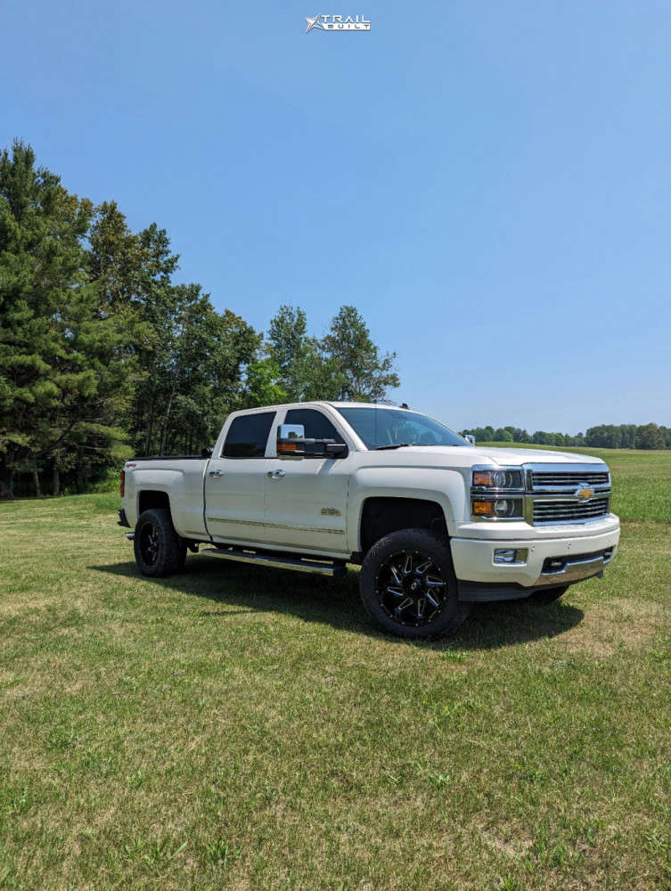 2014 Chevrolet Silverado 1500 Wheel Offset Aggressive > 1" Outside ...
