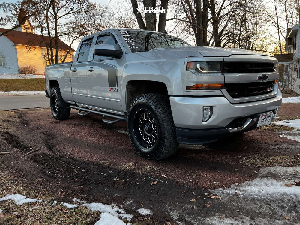 2018 Chevrolet Silverado 1500 Wheel Offset Aggressive > 1" Outside ...
