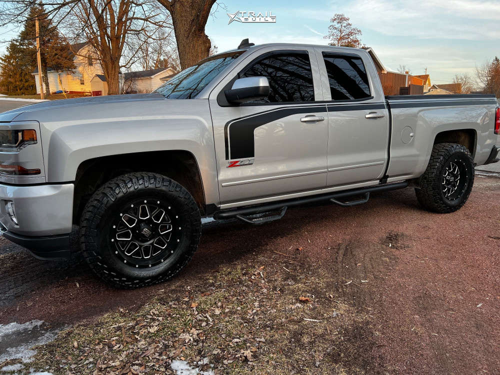 2018 Chevrolet Silverado 1500 Wheel Offset Aggressive > 1" Outside ...