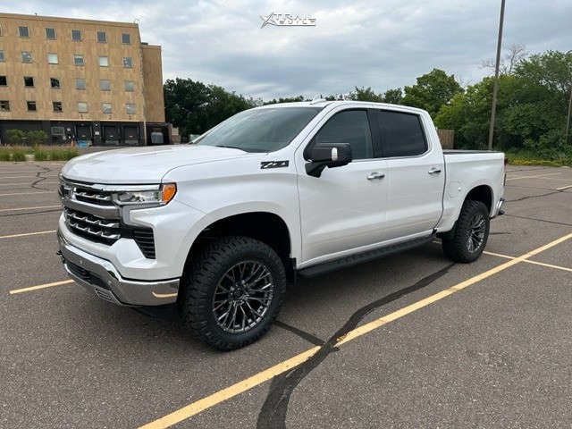 2023 Chevrolet Silverado 1500 Wheel Offset Slightly Aggressive ...