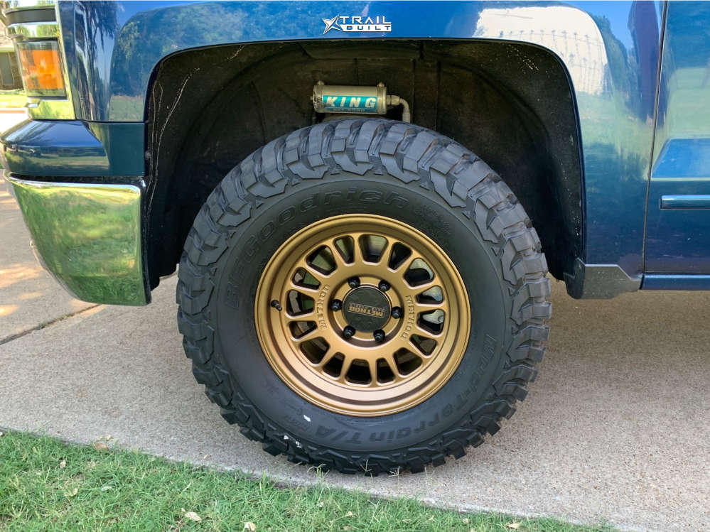 2015 Chevrolet Silverado 1500 Wheel Offset Slightly Aggressive Leveling ...