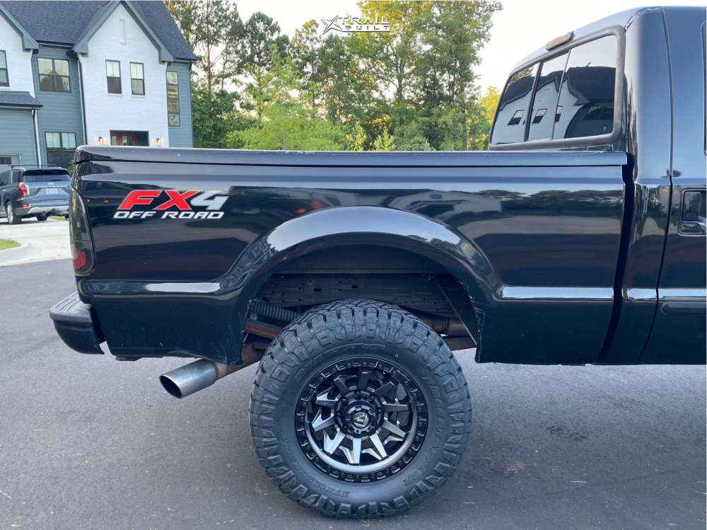 2007 Ford F-250 Super Duty Wheel Offset Aggressive > 1" Outside Fender Suspension Lift 6 ...