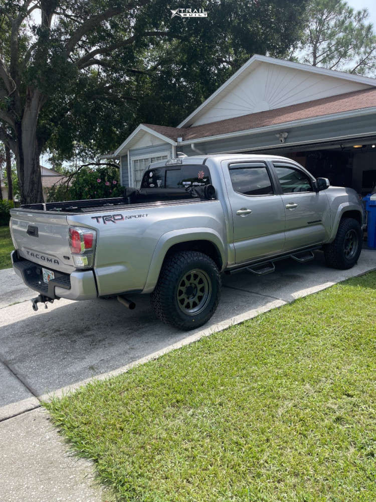 2021 Toyota Tacoma Wheel Offset Aggressive > 1" Outside Fender Stock ...