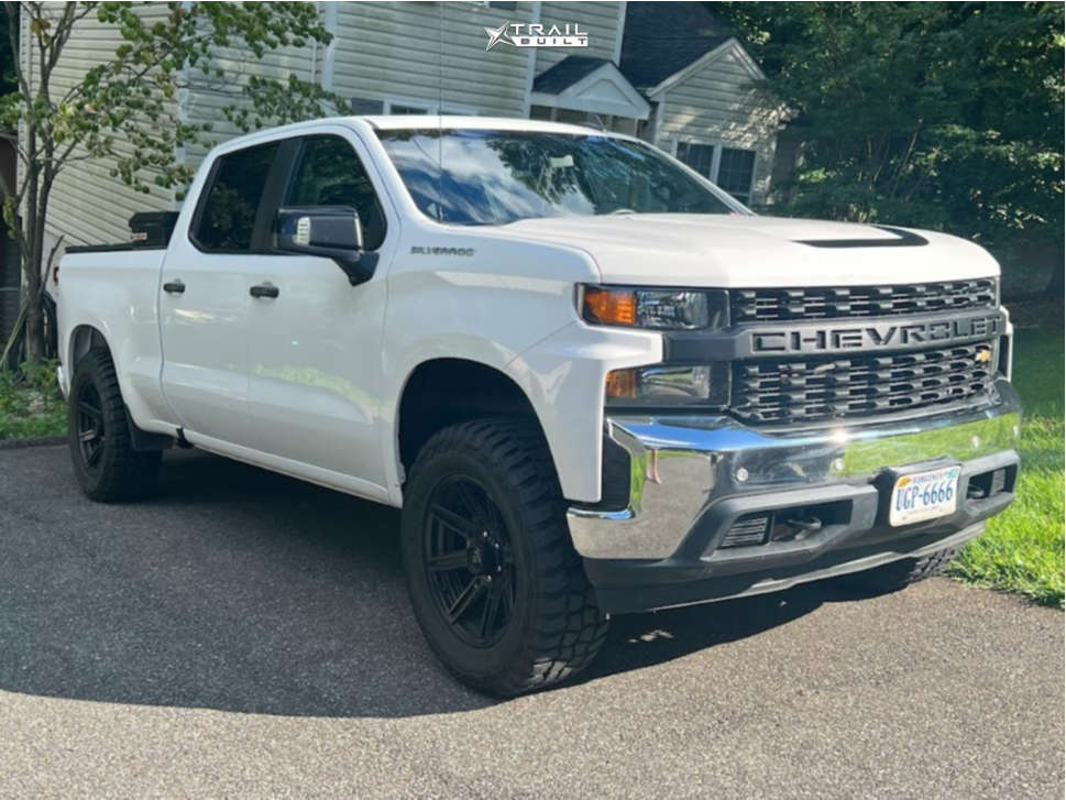 2020 Chevrolet Silverado 1500 Wheel Offset Slightly Aggressive Leveling ...