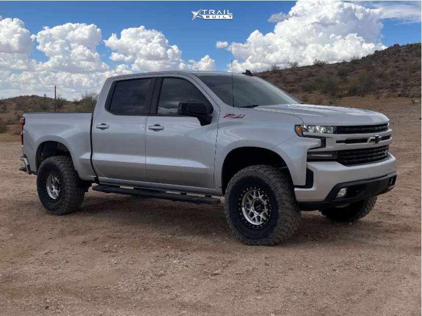 2021 Chevrolet Silverado 1500 Wheel Offset Aggressive > 1" Outside ...