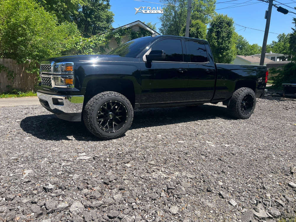 2014 Chevrolet Silverado 1500 Wheel Offset Aggressive > 1" Outside ...