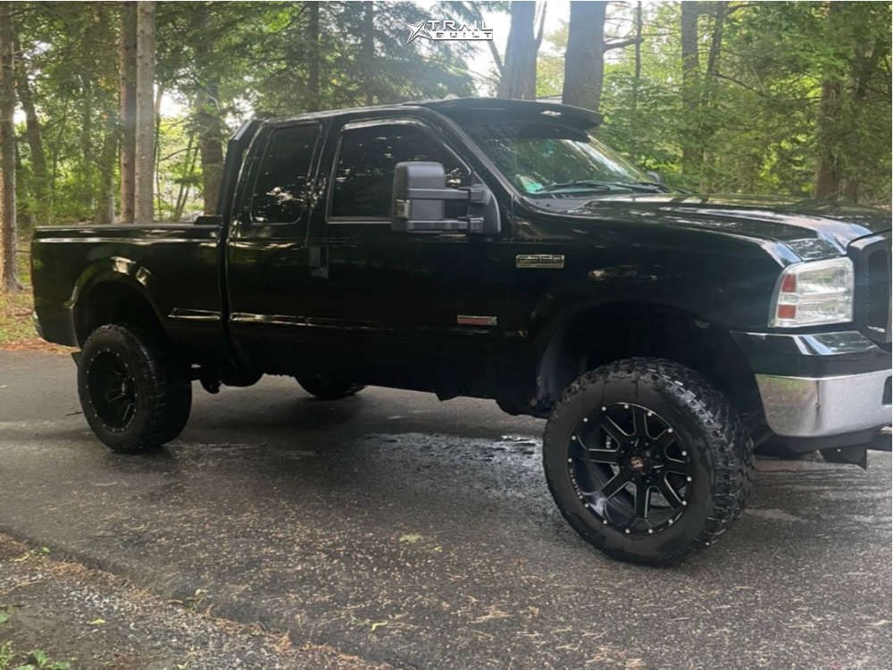 2006 Ford F-350 Super Duty Wheel Offset Aggressive > 1" Outside Fender ...