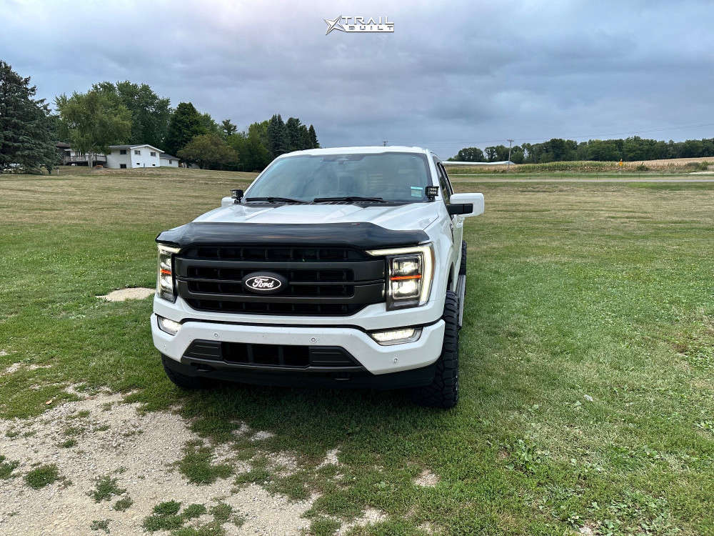 2023 Ford F-150 Wheel Offset Aggressive > 1" Outside Fender Leveling ...