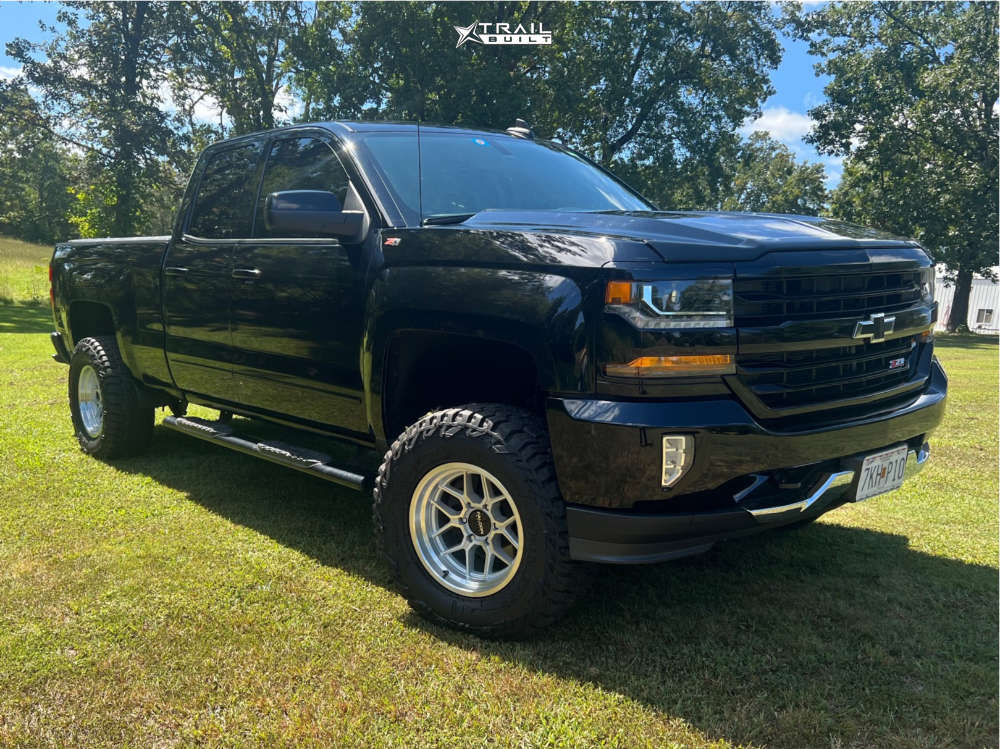 2016 Chevrolet Silverado 1500 Wheel Offset Aggressive > 1" Outside ...
