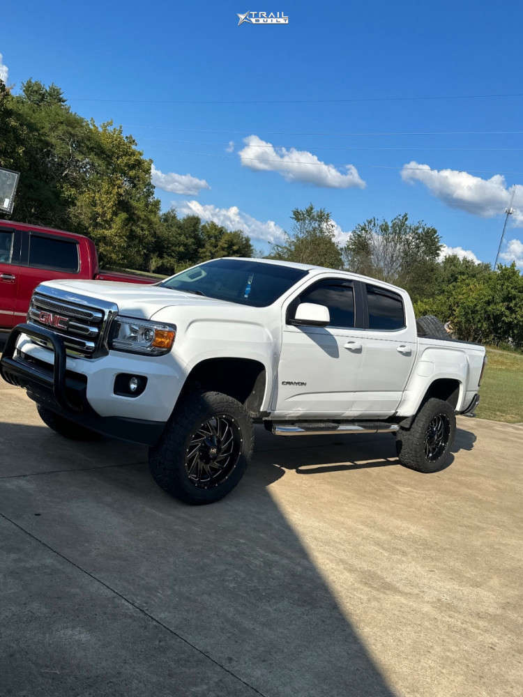 2018 GMC Canyon Wheel Offset Aggressive > 1" Outside Fender Suspension ...