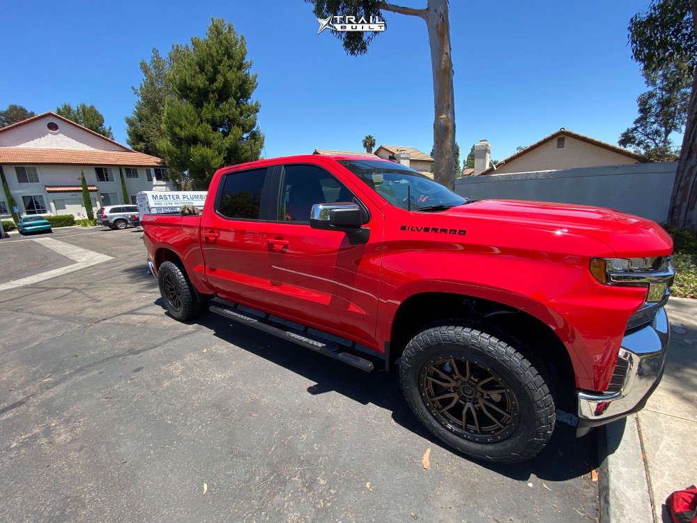 2019 Chevrolet Silverado 1500 Wheel Offset Aggressive > 1" Outside ...