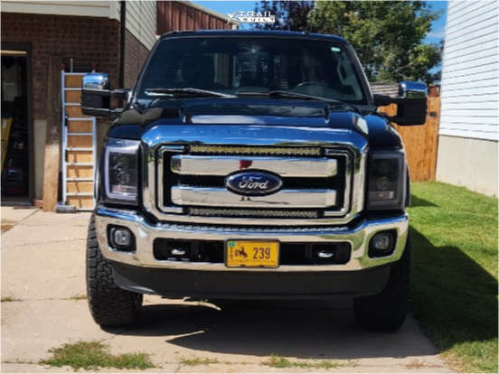 2016 Ford F-350 Super Duty Wheel Offset Aggressive > 1" Outside Fender ...