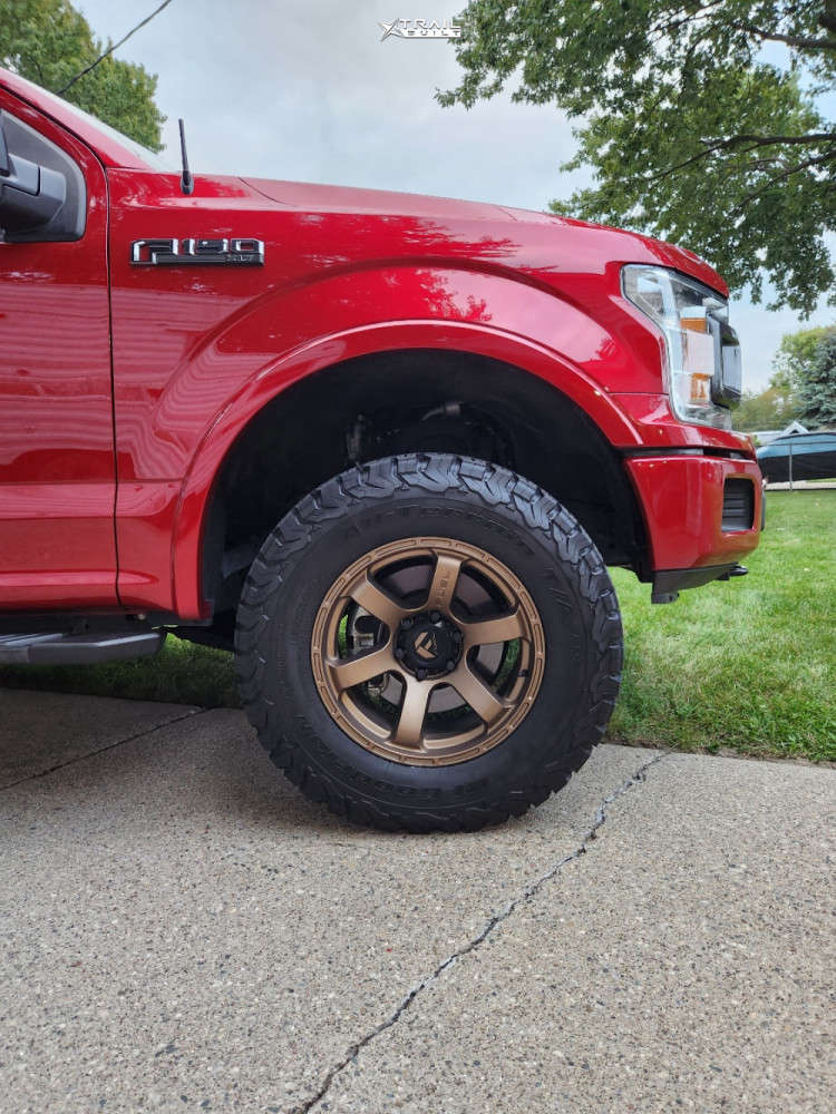 2020 Ford F-150 Wheel Offset Aggressive > 1" Outside Fender Suspension ...