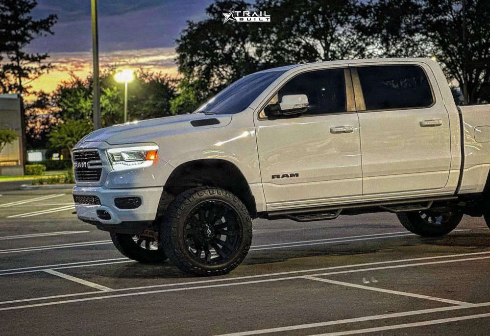 2020 Ram 1500 Wheel Offset Aggressive > 1" Outside Fender Suspension ...