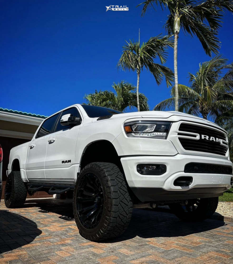 2020 Ram 1500 Wheel Offset Aggressive > 1" Outside Fender Suspension ...