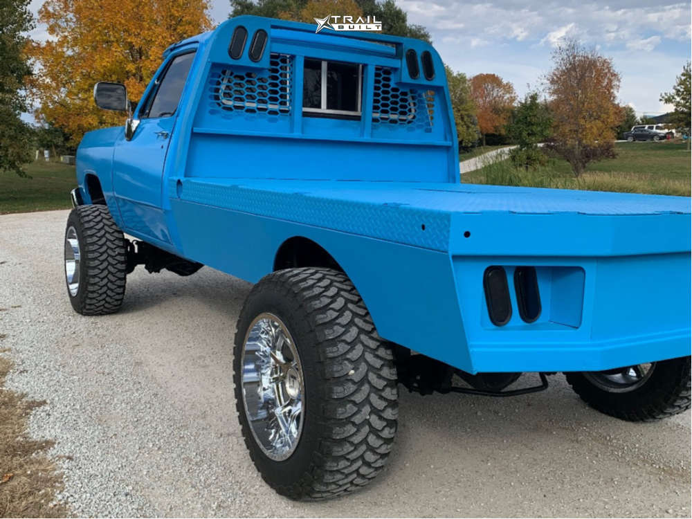 1984 Dodge D350 Wheel Offset Hella Stance >5" Suspension Lift 3 ...