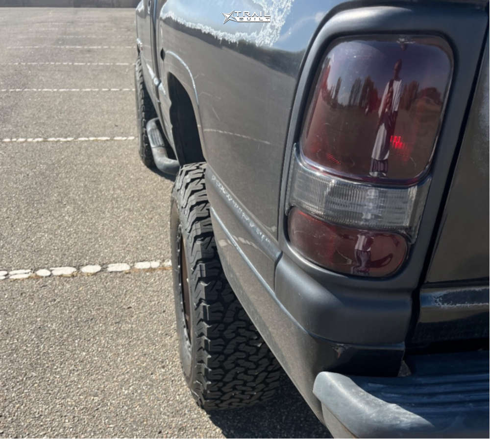 2001 Dodge Ram 1500 Wheel Offset Aggressive > 1" Outside Fender ...