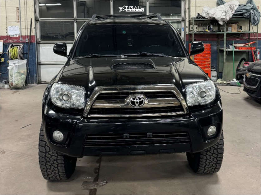 2006 Toyota 4Runner Wheel Offset Slightly Aggressive Suspension Lift 3 ...