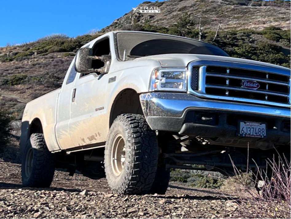 2000 Ford F-250 Super Duty Wheel Offset Aggressive > 1" Outside Fender ...