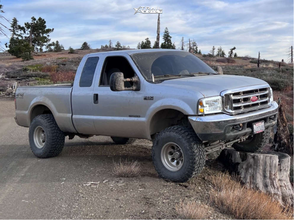 2000 Ford F-250 Super Duty Wheel Offset Aggressive > 1" Outside Fender ...