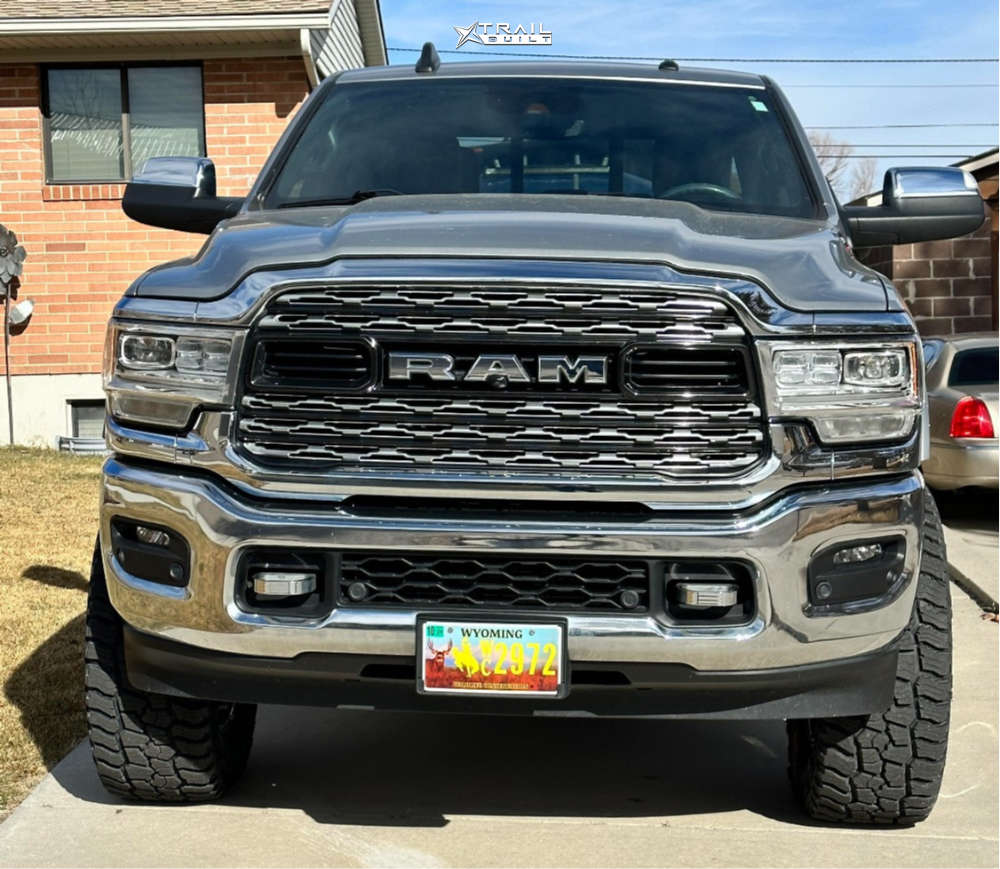 2020 Ram 3500 Wheel Offset Aggressive > 1" Outside Fender Suspension ...