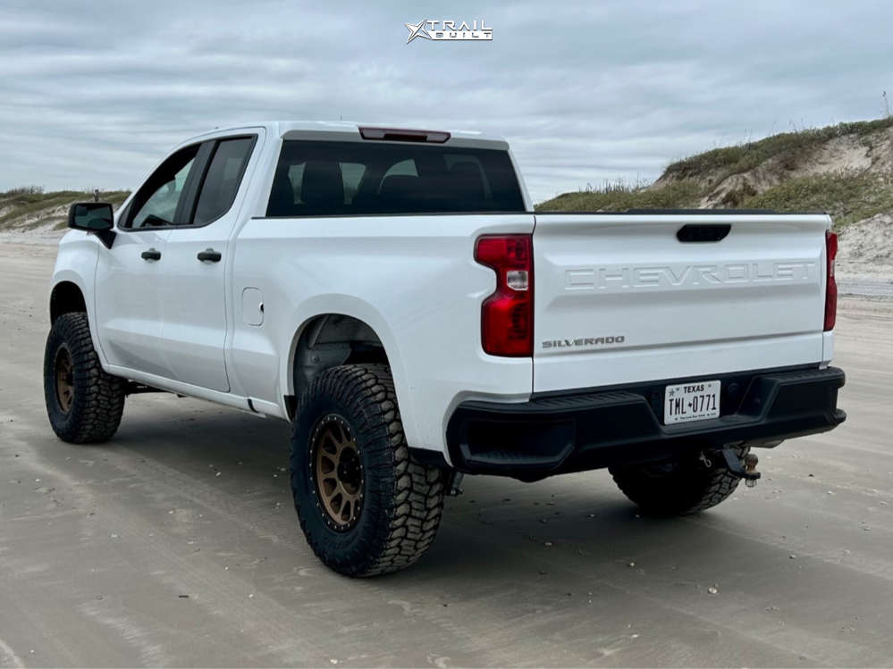 2023 Chevrolet Silverado 1500 Wheel Offset Slightly Aggressive ...