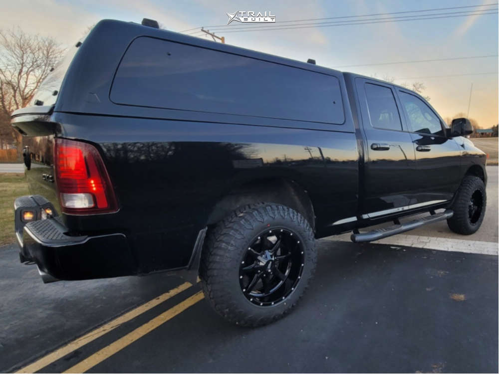 2014 Ram 1500 Wheel Offset Aggressive > 1" Outside Fender Suspension ...