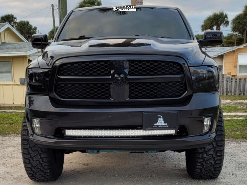 2016 Ram 1500 Wheel Offset Aggressive > 1" Outside Fender Suspension ...