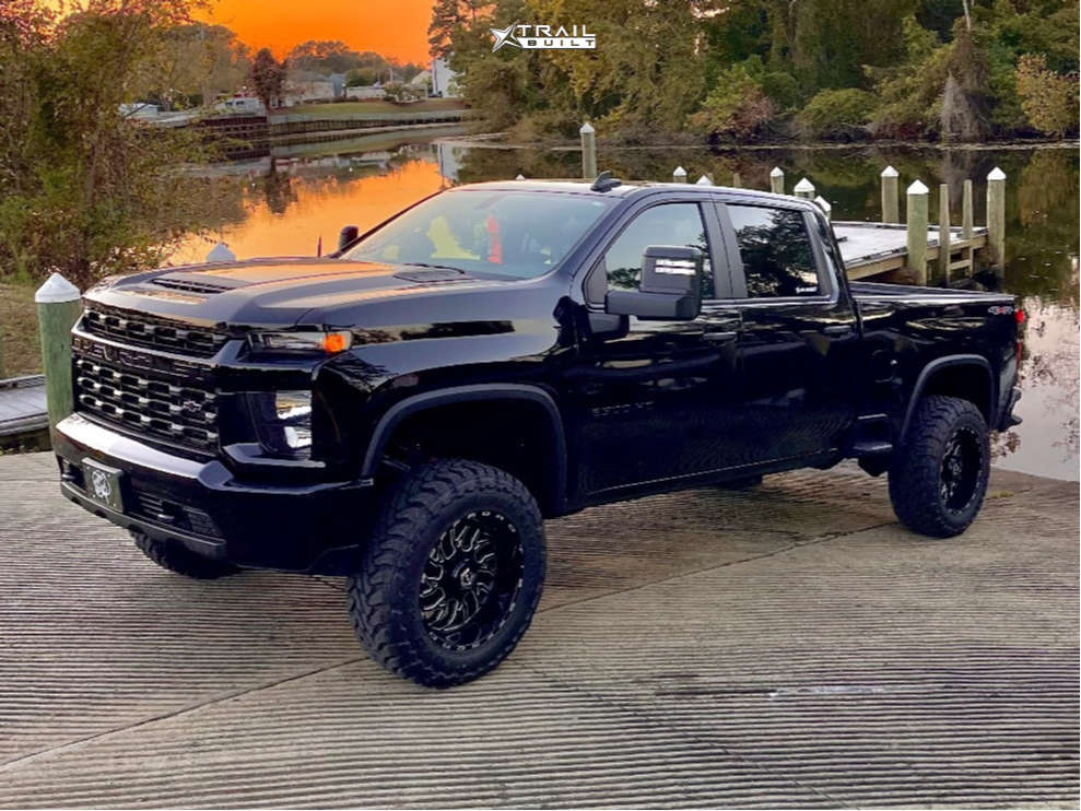 2023 Chevrolet Silverado 2500 HD Wheel Offset Aggressive > 1" Outside ...