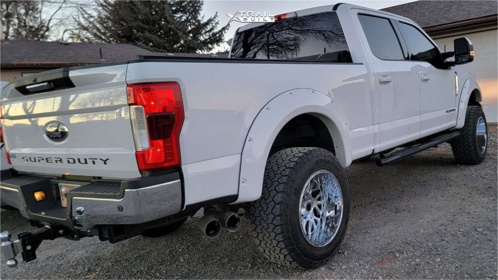 2019 Ford F-250 Super Duty Wheel Offset Aggressive > 1" Outside Fender ...