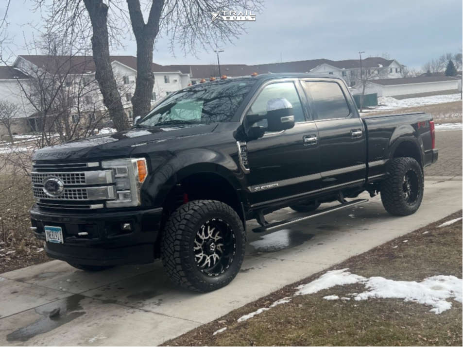 2017 Ford F-350 Super Duty Wheel Offset Aggressive > 1" Outside Fender ...